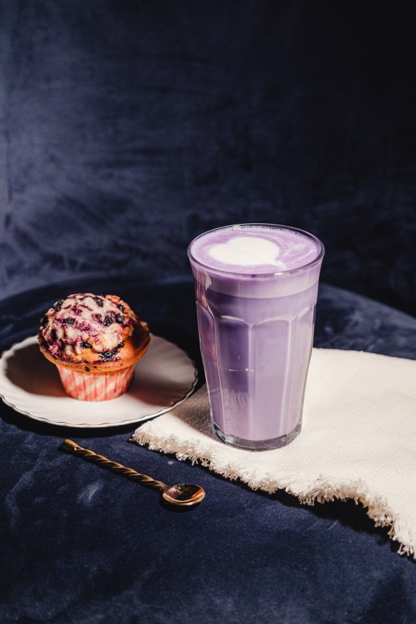 What is the Ube Latte? The Purple Drink Taking the World by Storm ...
